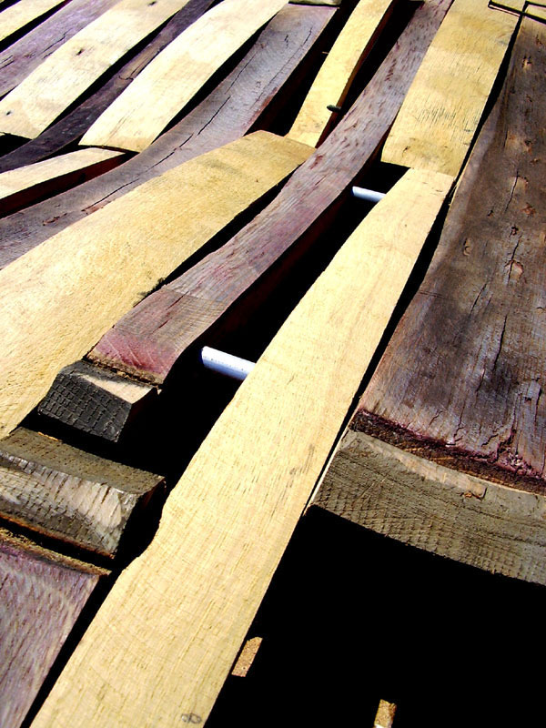 Estación de descanso en los viñedos. Talca, Chile. 2007. - GrupoTalca