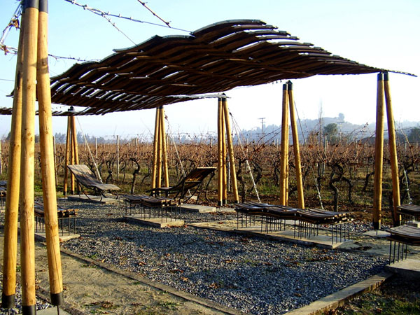 Estación de descanso en los viñedos. Talca, Chile. 2007. - GrupoTalca
